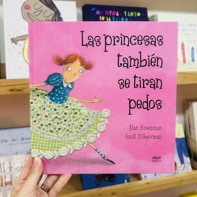 LAS PRINCESAS TAMBIÉN SE TIRAN PEDOS - BetyGino