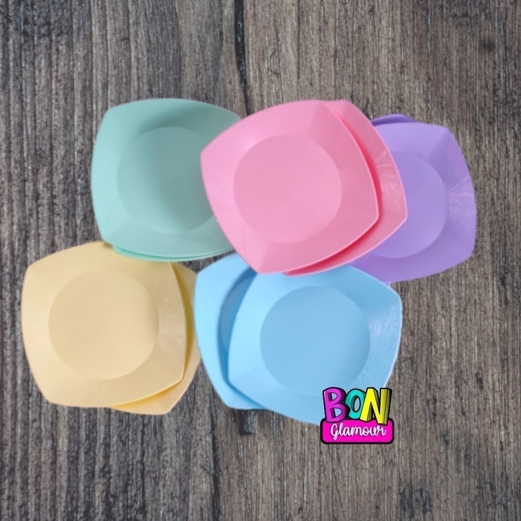 PLATO PLASTICO DURO 22CM PP X1 - BonGlamour/ Bonfest PLATO PLASTICO DURO 22CM PP X1 - BonGlamour/ Bonfest