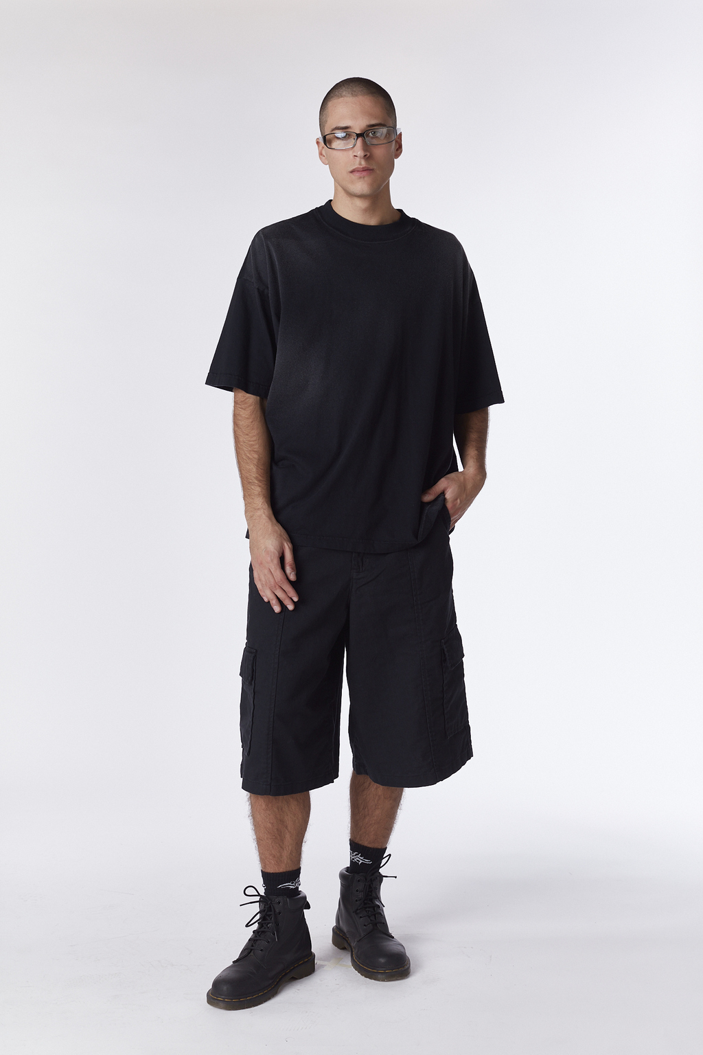 BERMUDA BAGGY TAICHU - Buy in MIDWAY BERMUDA BAGGY TAICHU - Buy in MIDWAY