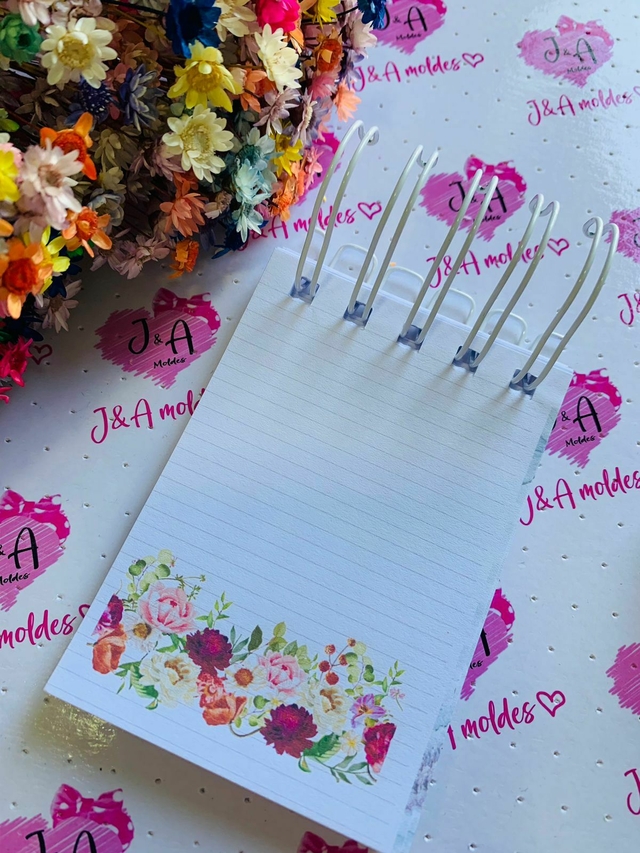 Miolo Bloco A7 Flores Vermelhas junto com o Wire-o